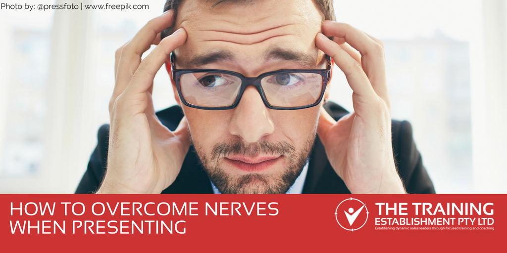 HOW TO OVERCOME NERVES WHEN PRESENTING - Disc-ourse